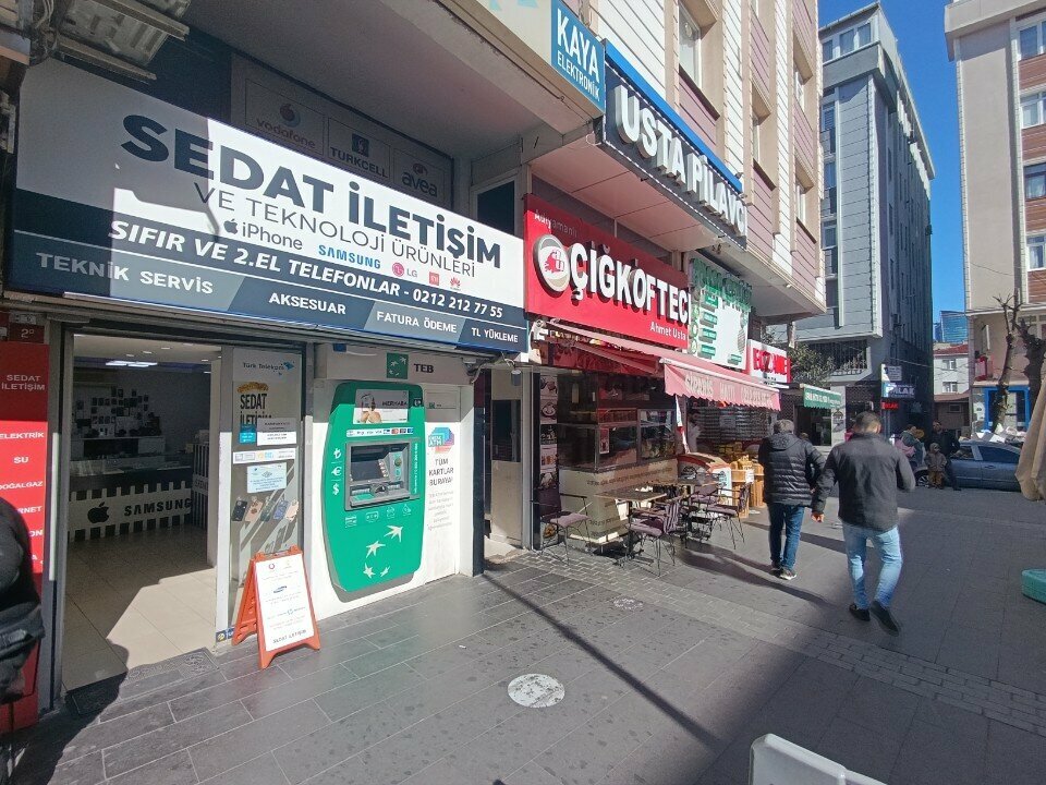 ATM'ler Türk Ekonomi Bankası, İstanbul, foto