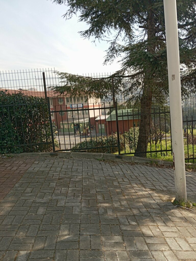 i̇lkokul Toki İlkokulu, İstanbul, foto