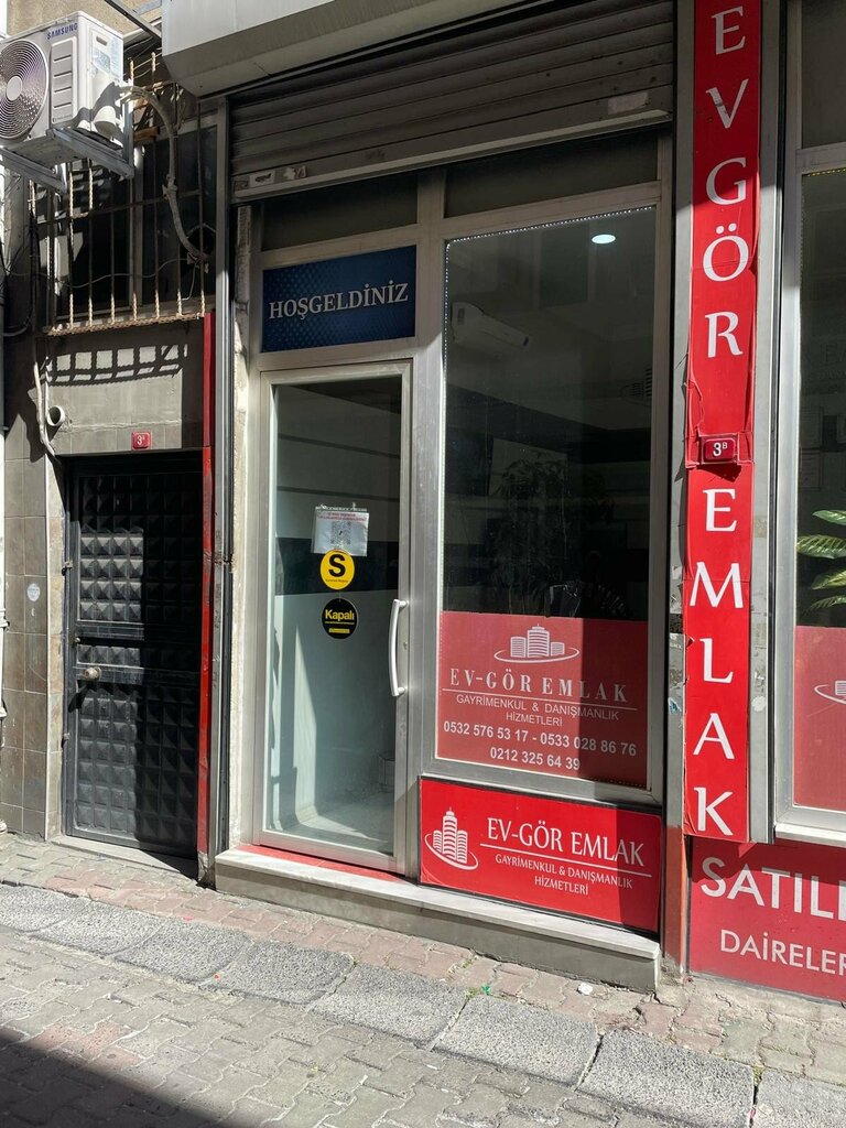 Emlak ofisi Ev Gör Emlak, İstanbul, foto