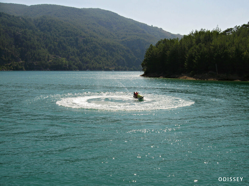 Unutulmaz olayların yeri Platforma do skoków do wody, Akseki, foto