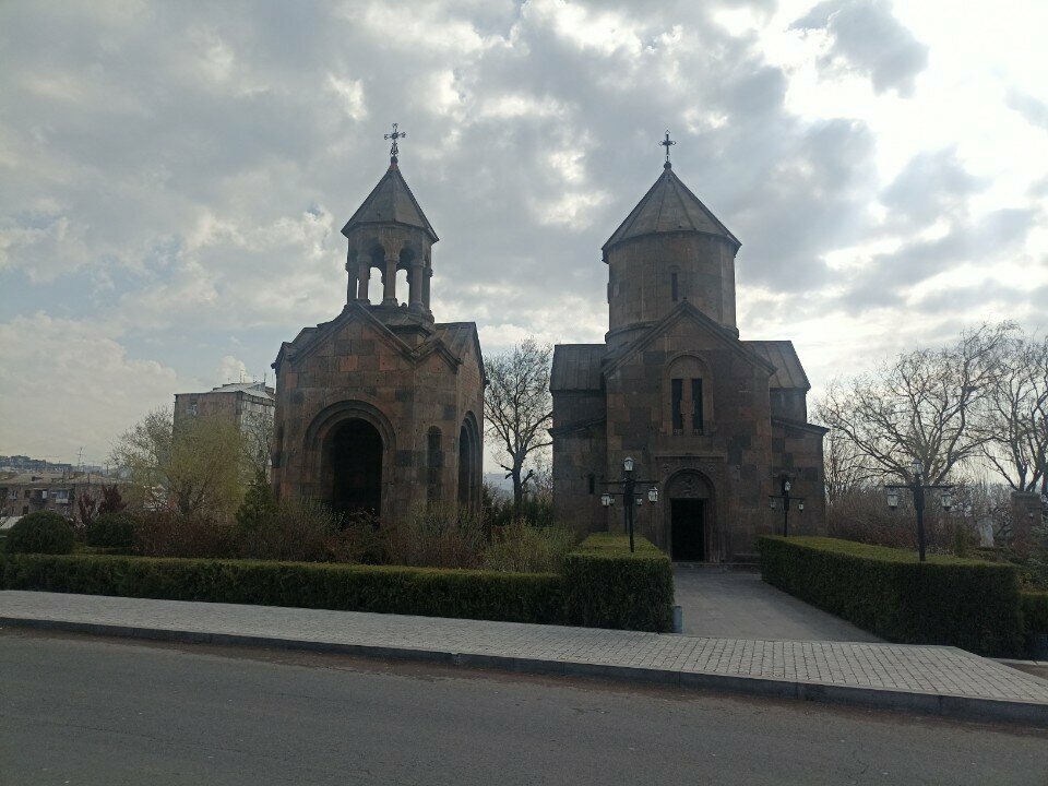Ermeni apostolik kilisesi Սուրբ Մարիամ Աստվածածին եկեղեցի, Erivan, foto