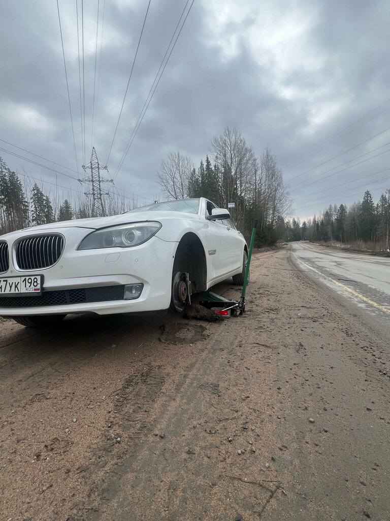 Oto lastik tamiri Автосервис, автотехцентр, Saint‑Petersburg ve Leningradskaya oblastı, foto