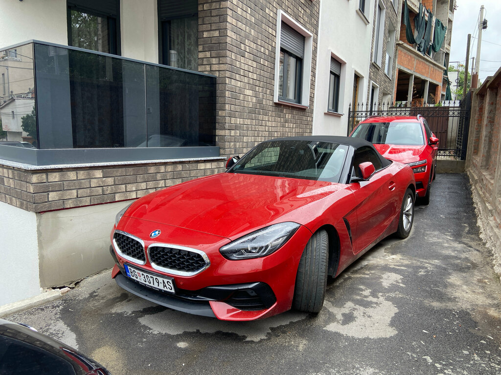 Oto kiralama Vroom Rent, Belgrad, foto
