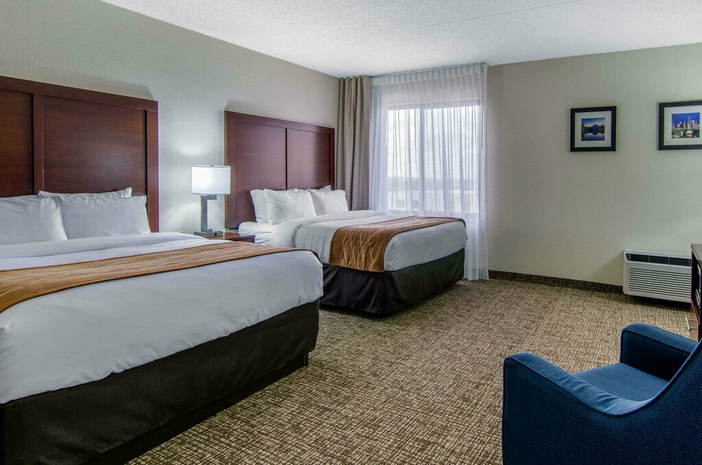 Otel Comfort Inn & Suites, Wichita, foto
