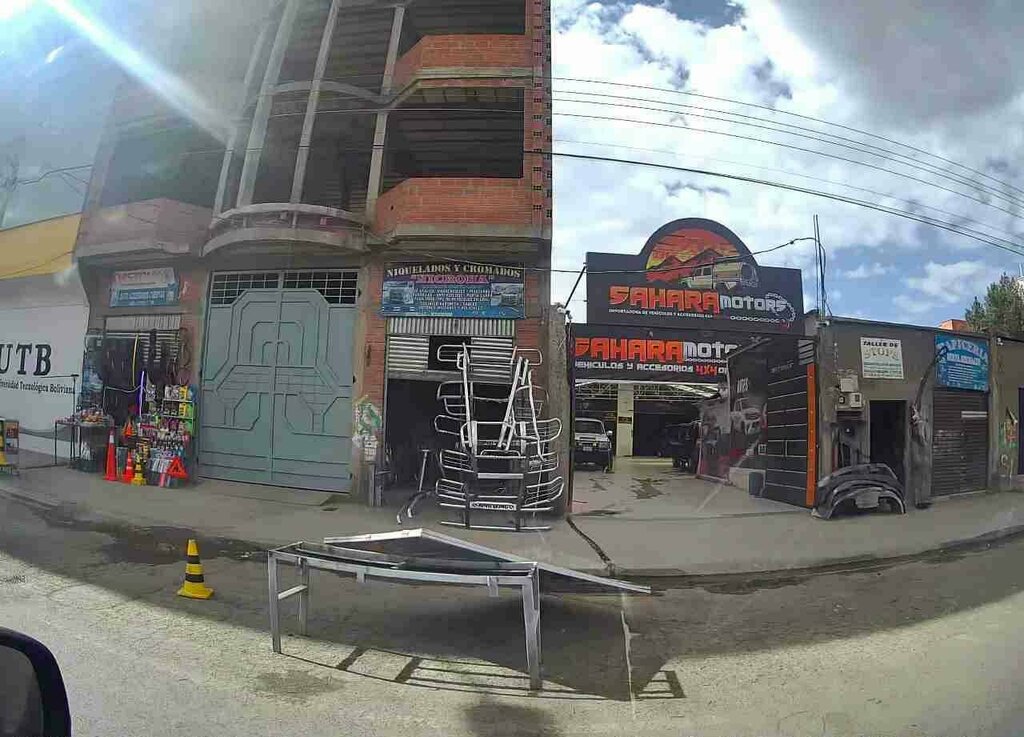 Otomobil satış galerileri Sahara Motors, El Alto, foto
