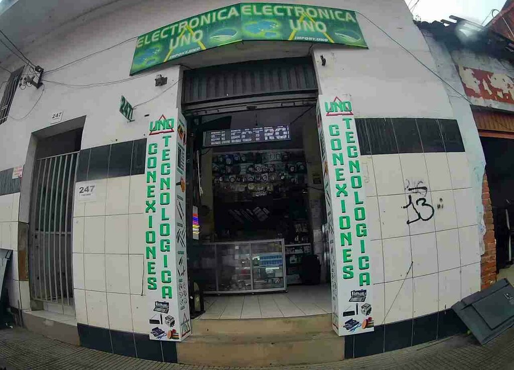 Elektronik cihaz ve parça firmaları Electronica Testeck, Santa‑Krus, foto