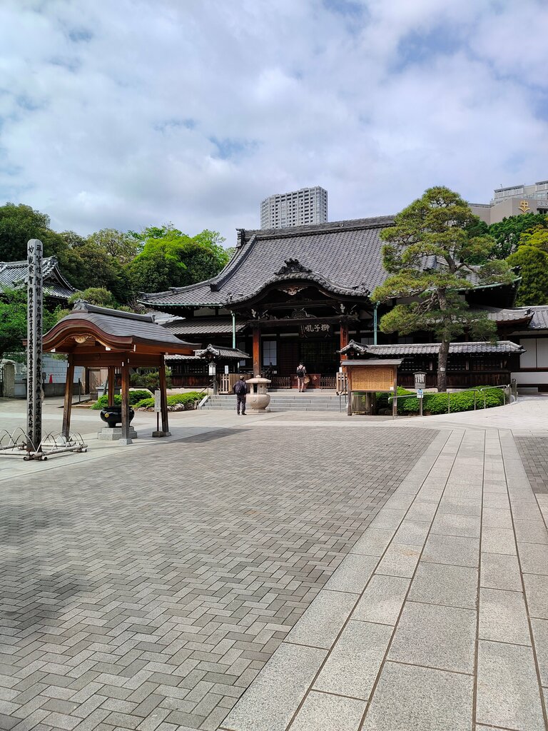 Dini dernekler Храм Сэнгакудзи, Tokyo, foto