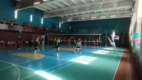Çok amaçlı spor tesisleri Mbvu SOTs Sputnik, Donskoy, foto