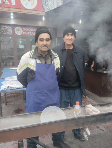 Benzin istasyonu Gas Station, Fergana eyaleti, foto