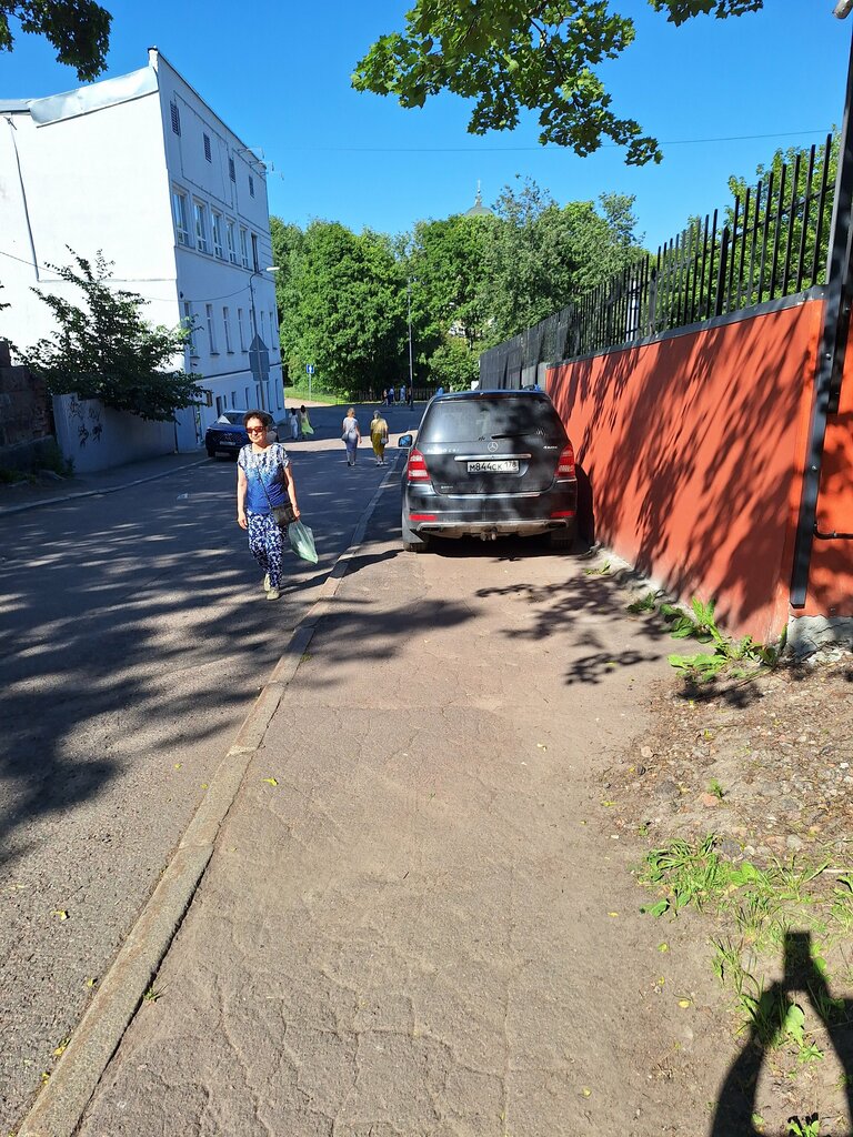 Trafik polisi ОГИБДД УМВД России по Выборгскому району Ленинградской области, Vyborg, foto