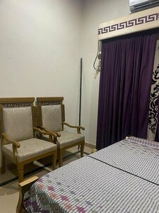Warraich Villa gt Raod Gujrat Entire (Province of Punjab, Gujrat), otel  Gujrat'tan