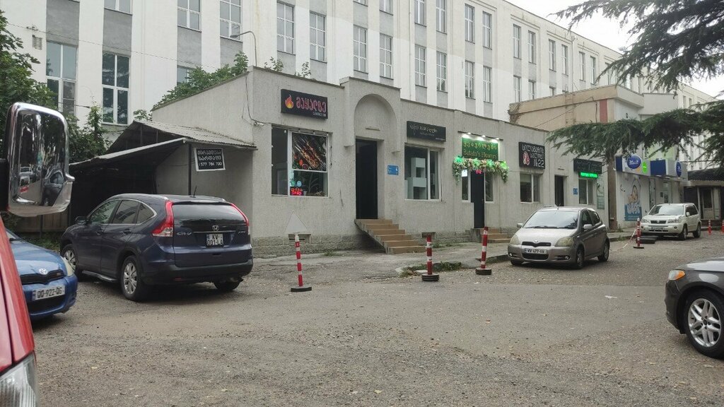 Fast food მაყალზე, Tiflis, foto