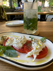 Bistro Palazzo 5 (Dvortsovaya Street No:5, Torgovaya Side District, Velikiy Novgorod), restoran  Velikiy Novgorod'dan