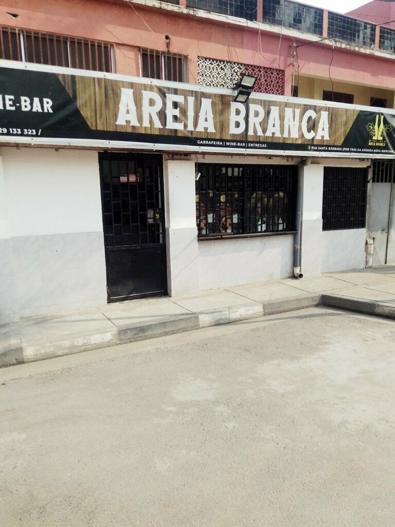 Alkollü içecekler Areia branca, Loanda, foto