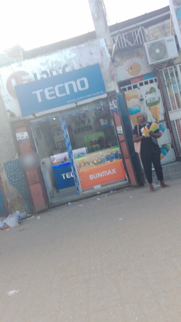 Elektronik eşya mağazaları Tecno, Loanda, foto