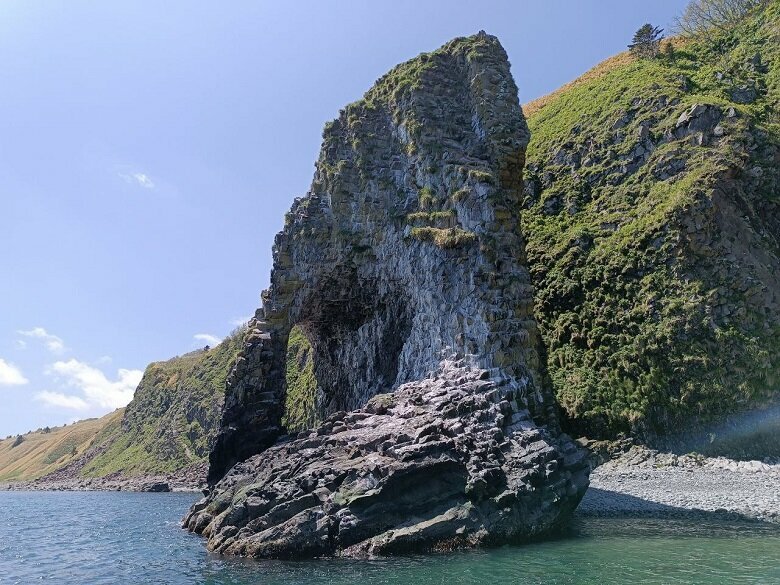 Dağ zirvesi Мыс Анастасии, Sahalin Bölgesi, foto