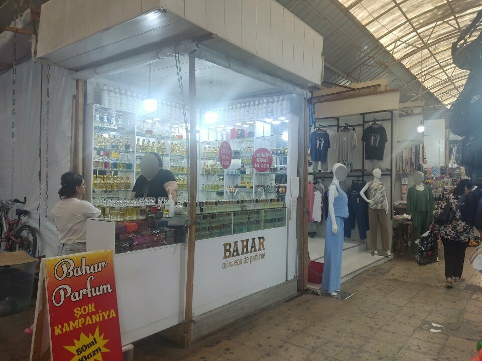 Kozmetik ve parfümeri mağazaları Bahar Parfum, Bakü, foto