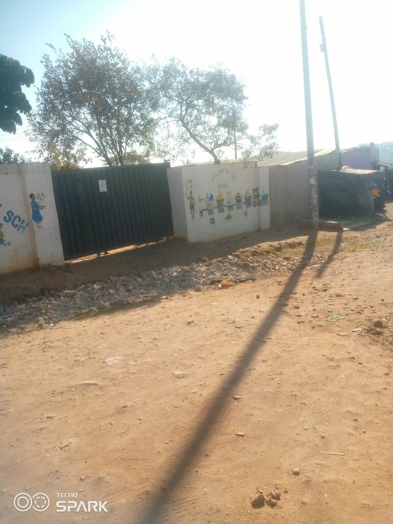 Ortaokul Ngombe Little Steps Community School, Lusaka, foto