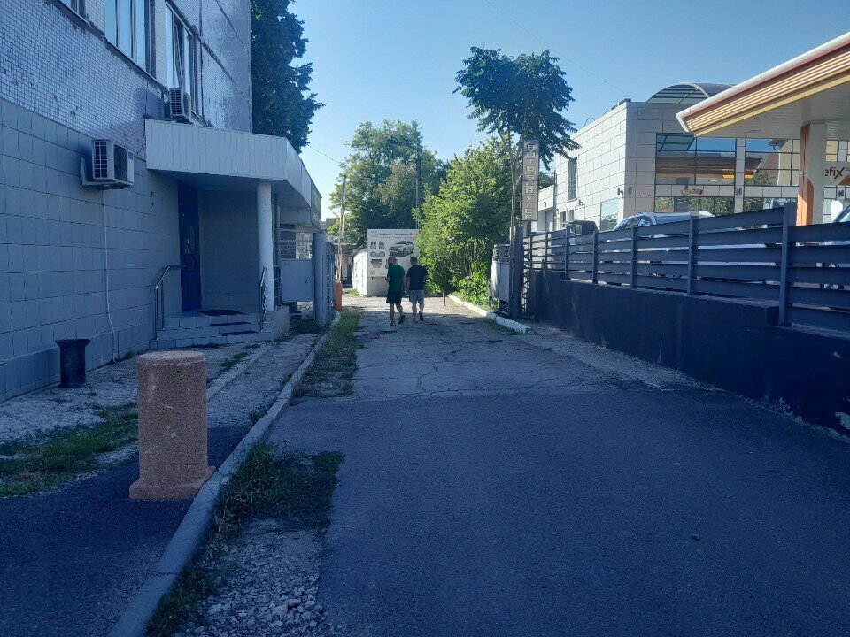 Oto döşeme Перетяжка тягачей, Kişinev, foto
