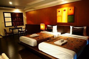 Baan Suwantawe Hotel Apartment (Phuket), otel  Phuket'ten