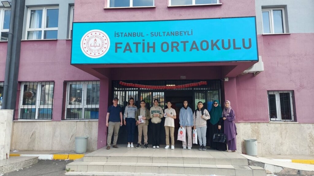 Ortaokul Fatih Ortaokulu, İstanbul, foto