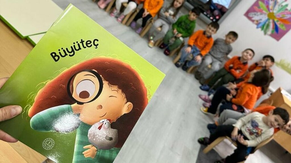 i̇lkokul Anafartalar İlkokulu, İstanbul, foto