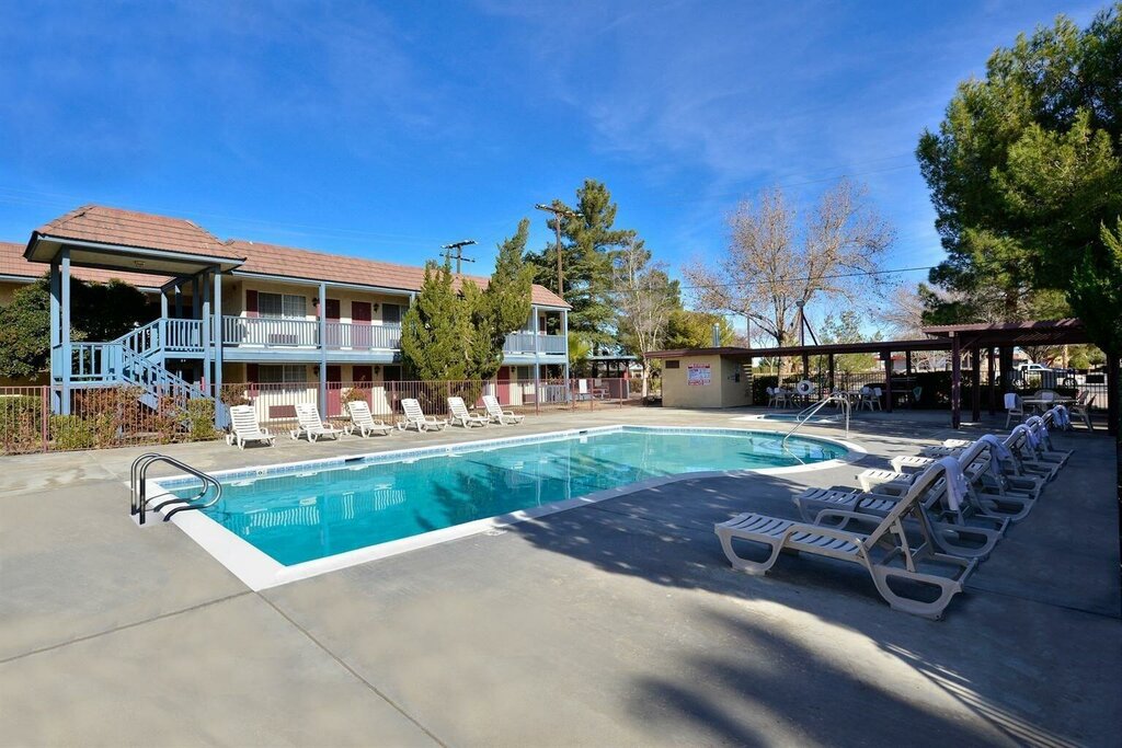 Otel Americas Best Value Inn & Suites Lancaster, Lancaster, foto