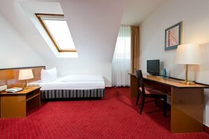 Achat Comfort Frankenthal Pfalz (Mahlastraße No:18, Ludwigshafen am Rhein), otel  Frankenthal'dan
