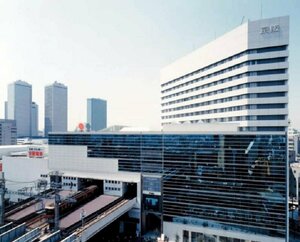 Hotel Keihan Kyobashi Grande (Osaka, Nagahori Tsurumi-ryokuchi Line, Kyobashi metro station, Higashinoda-cho, 2-1-38), otel  Osaka'dan