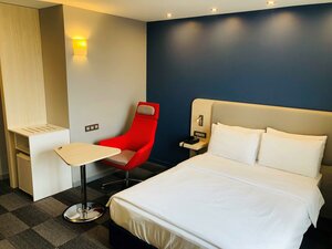 ‪Holiday Inn Express Istanbul - Altunizade, an Ihg Hotel‬ (İstanbul, Üsküdar, Altunizade Mah., Oymacı Sok., 18), otel  İstanbul'dan