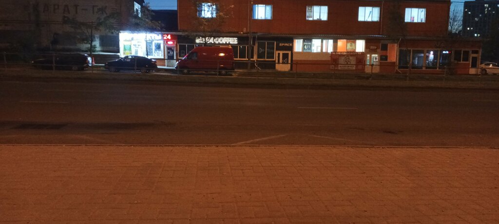 Toplu taşıma durağı 16th Microdistrict, Zelenograd, foto