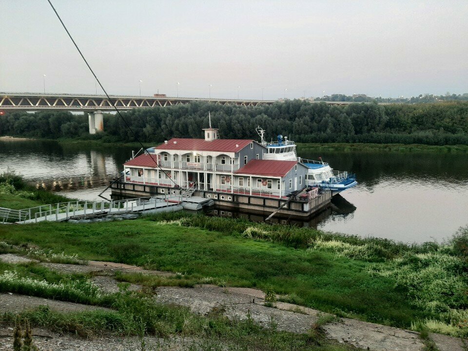 i̇skele, liman, gemicilik firmaları Дебаркадер-82, Nijni Novgorod, foto