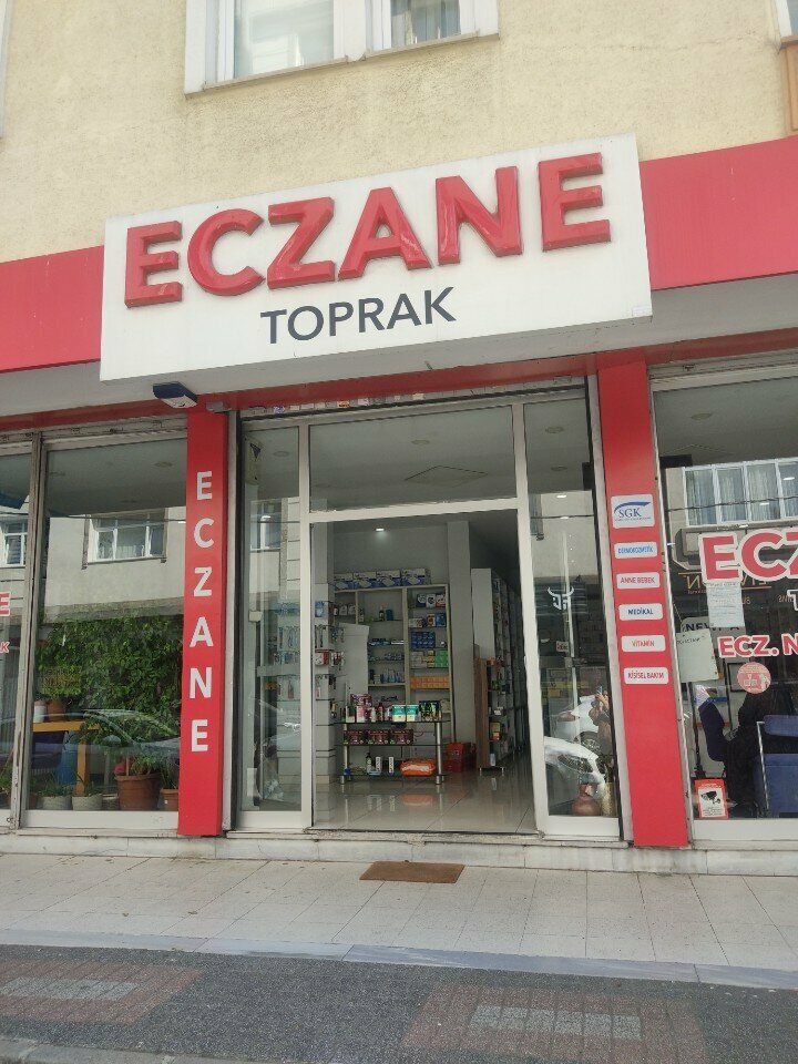 Eczaneler Toprak Eczanesi, İstanbul, foto