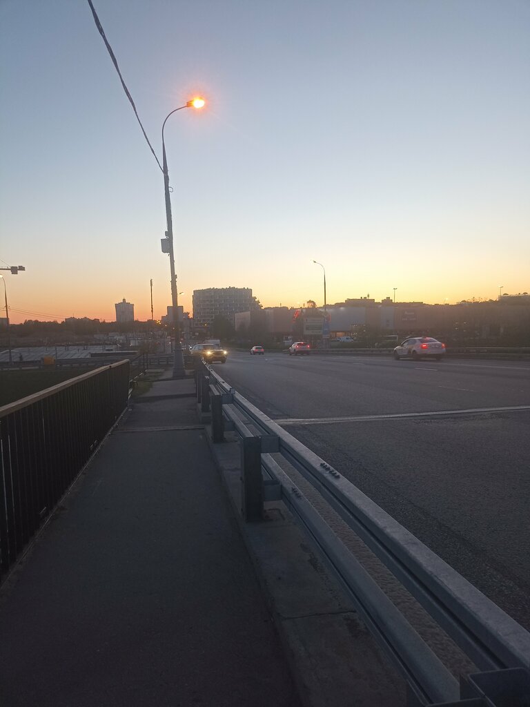 Toplu taşıma durağı ТЦ Ашан, Krasnogorsk, foto