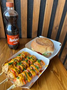 Дико голоден (Magistralnaya ulitsa No:122, posyolok gorodskogo tipa Tomarovka), fast food  Belgorodskaya oblastından