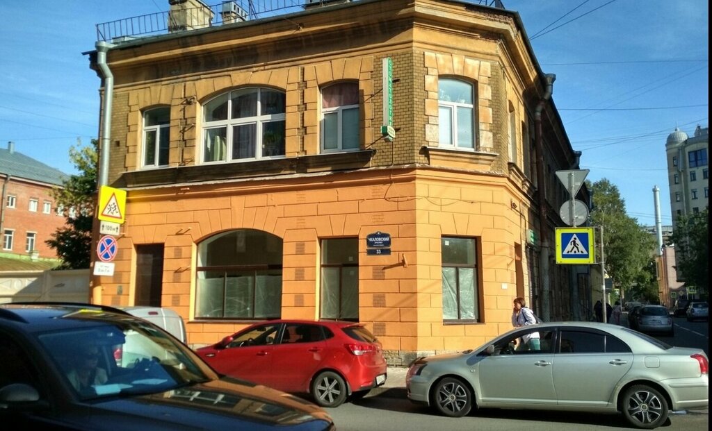 Özel ağız ve diş sağlığı klinikleri ve muayenehaneleri Голливуд смайл, Saint‑Petersburg, foto