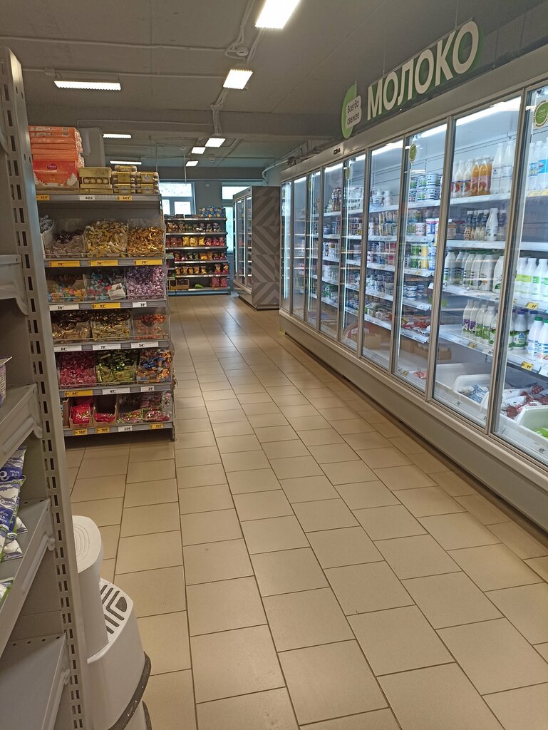 Süpermarket Pyatyorochka, Krasnoyarski krayı, foto