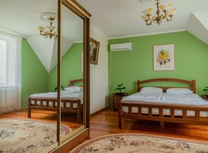 Дом 68 (Алупкинское шоссе No:68, посёлок городского типа Гаспра), otel  Kırım Cumhuriyeti'nden