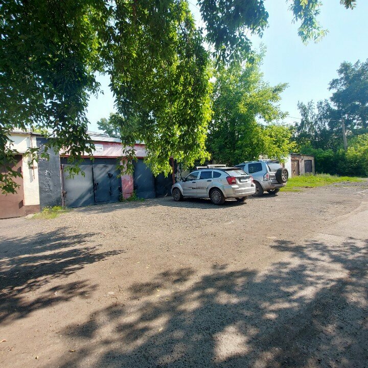 Otomobil servisi Мастерская по ремонту автомобилей, Novokuznetsk, foto