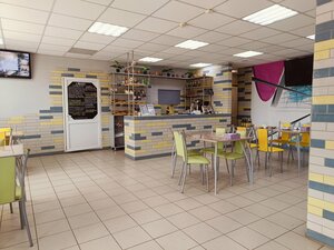 Tri vosmerki (ulitsa Kirovskiy Trakt No:51А), kafe  Urzhum'dan