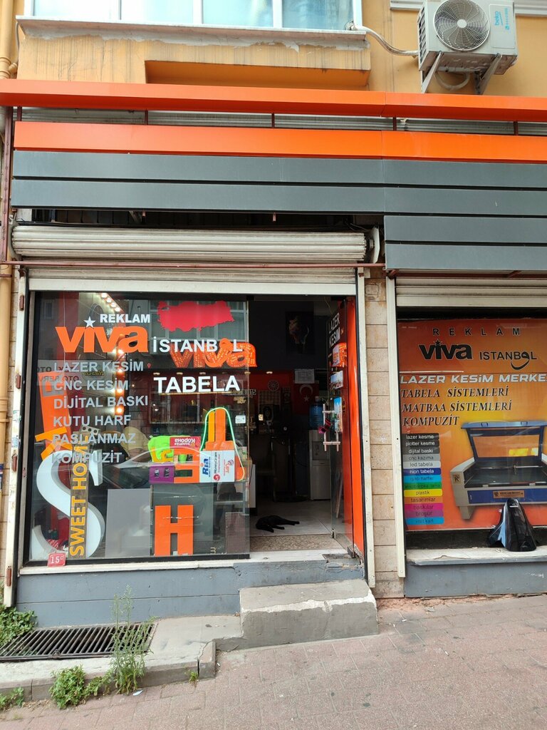 Tabela yapımı Viva İstanbul, İstanbul, foto