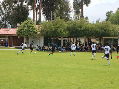 Özel okul The American International School Of Bolivia - Ais/b, Cochabamba, foto