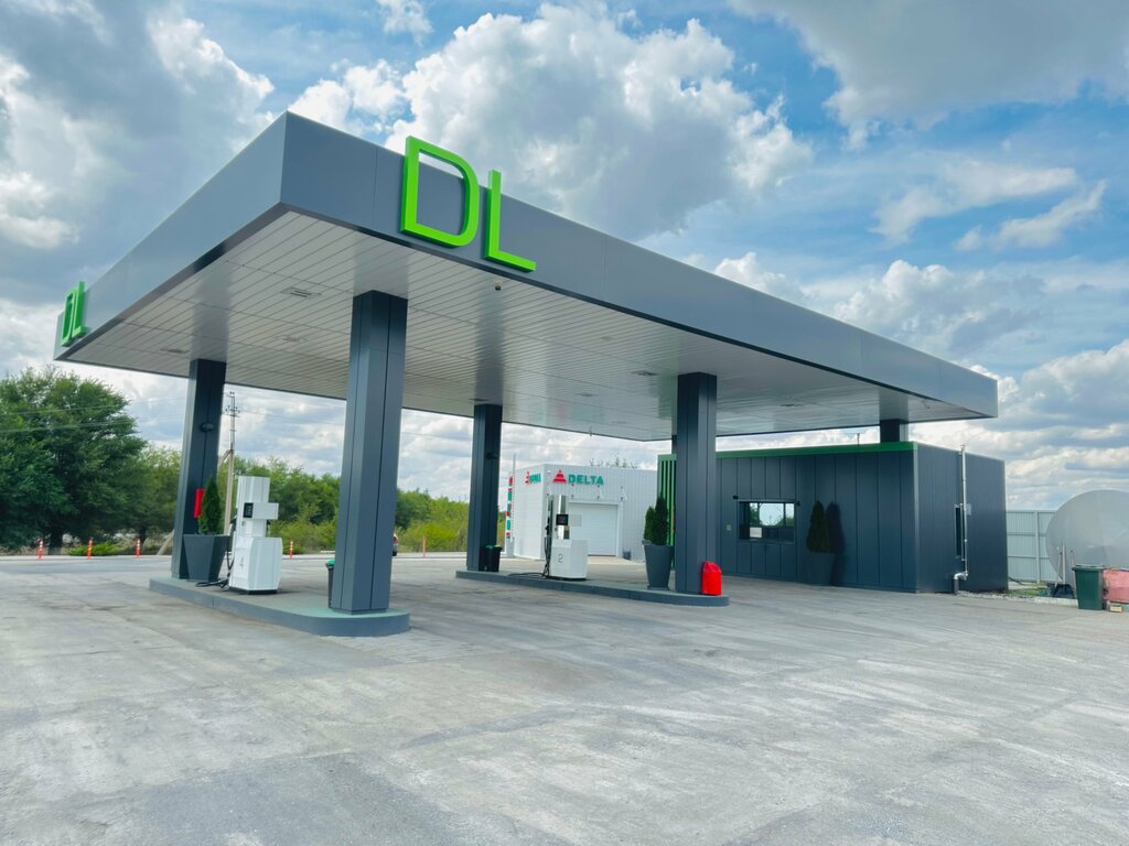 Benzin istasyonu Delta, Kalaç‑na‑Donu, foto