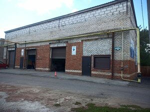 Автосервис (Leninskaya ulitsa No:70В, rabochiy posyolok Yelan), otomobil servisi  Volgogradskaya oblastından