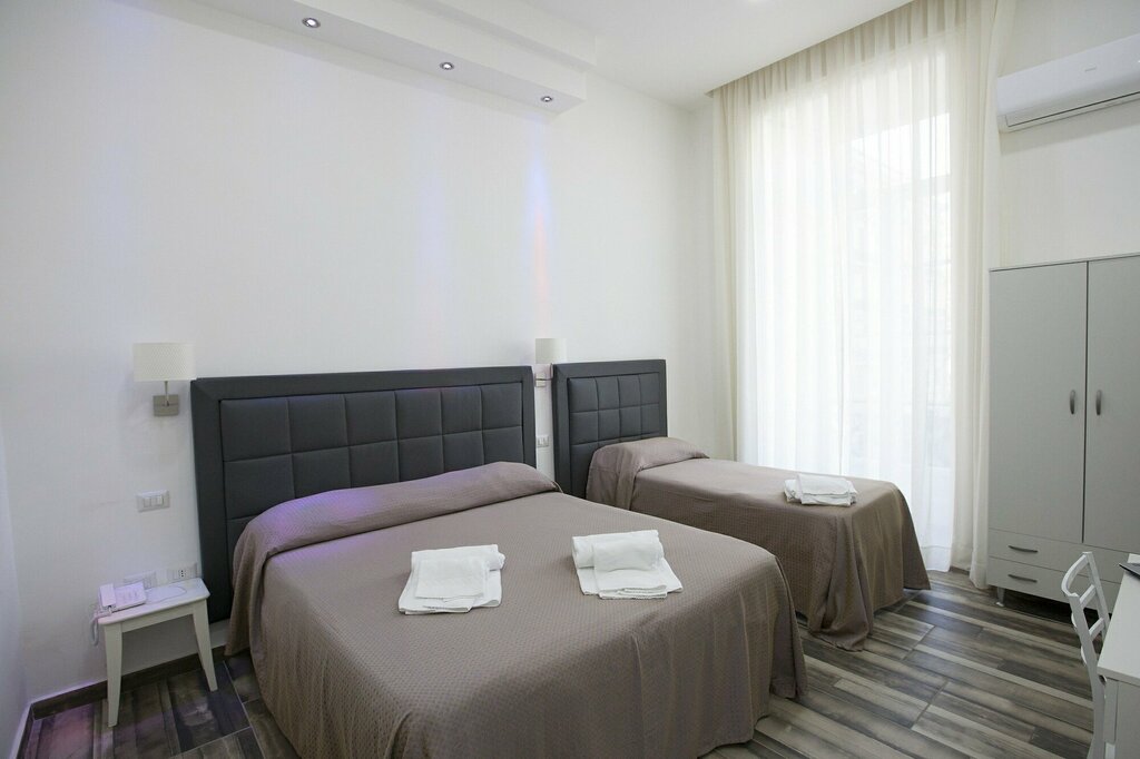 Otel Orsa Maggiore Hotel, Napoli, foto