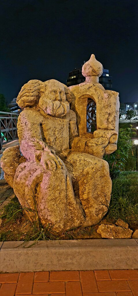 Park, sokak heykeli Зодчий, Riazan, foto