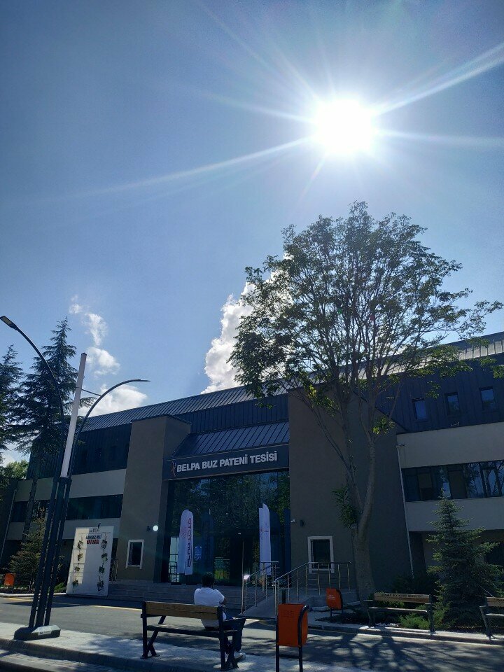 Buz pateni pistleri Belpa Buz Pateni̇ Tesisi, Ankara, foto