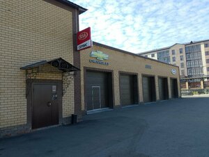 Doscar (Kókjal Baraq kóshesi No:22В, Oskemen), otomobil servisi  Öskemen'den (Ust‑Kamenogorsk'tan)