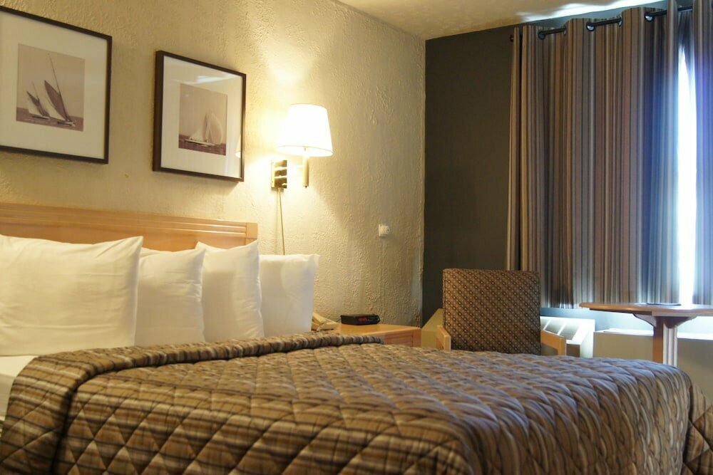 Otel Hotel L'Express, Longueuil, foto