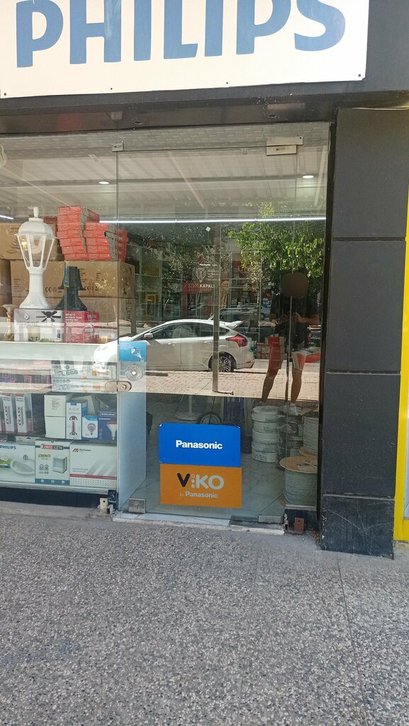 Lamba ve avize mağazaları Fatsan Elektrik Aydınlatma, Antalya, foto
